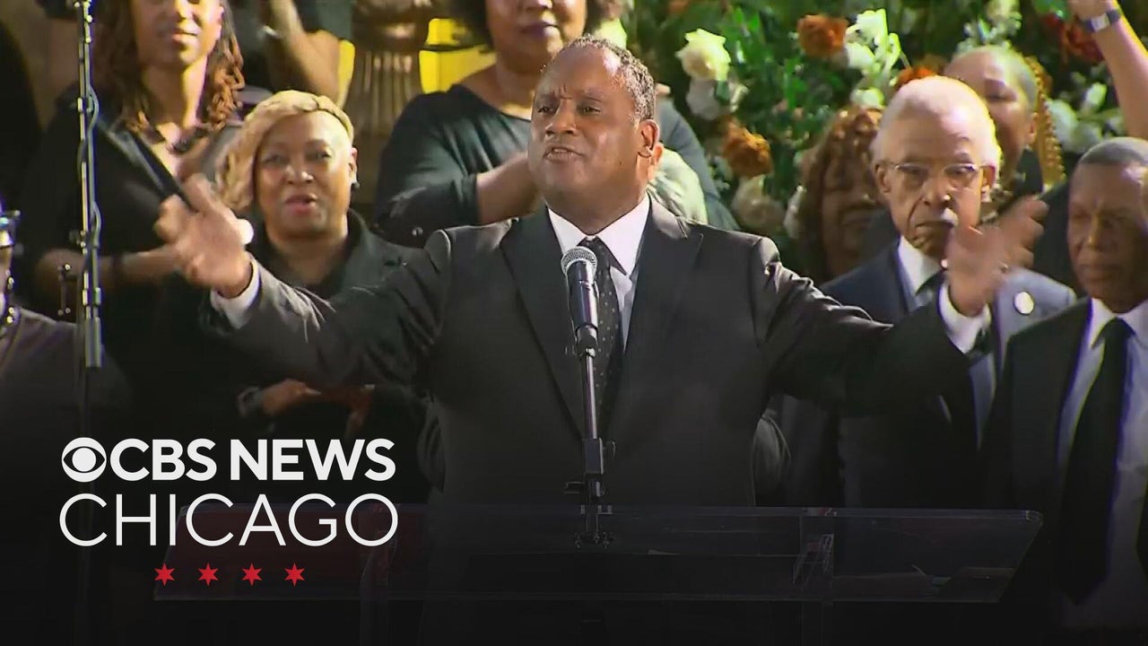 U.S. Rep. Jonathan Jackson speaks at Rev. Jesse Jackson private funeral ...