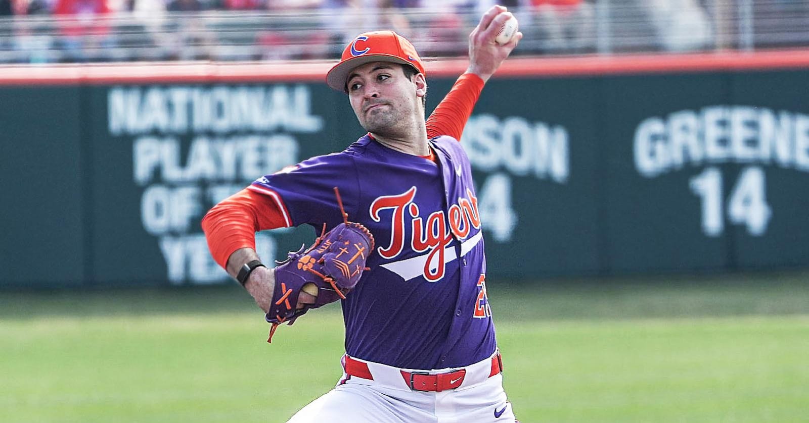 Sharman leads No. 10 Clemson to 6-4 win over La Salle