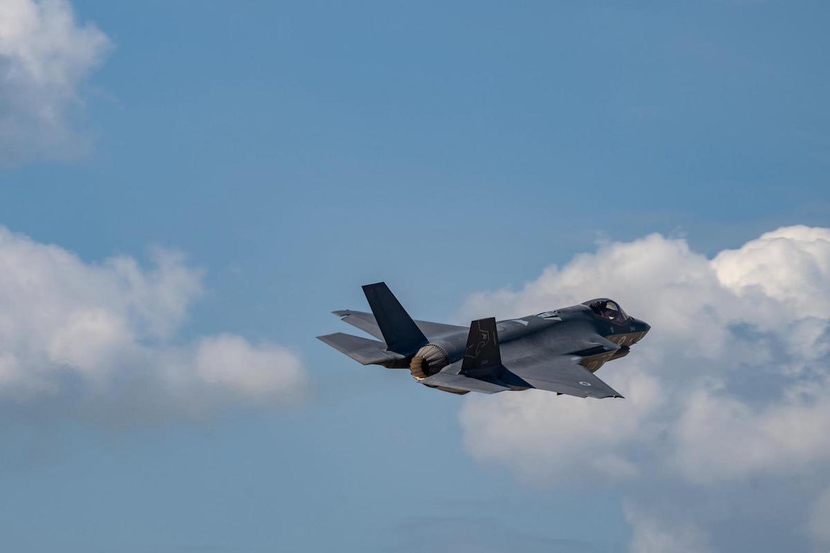 Le forze USA recuperano anche il secondo pilota dell’F-15 abbattuto. L ...
