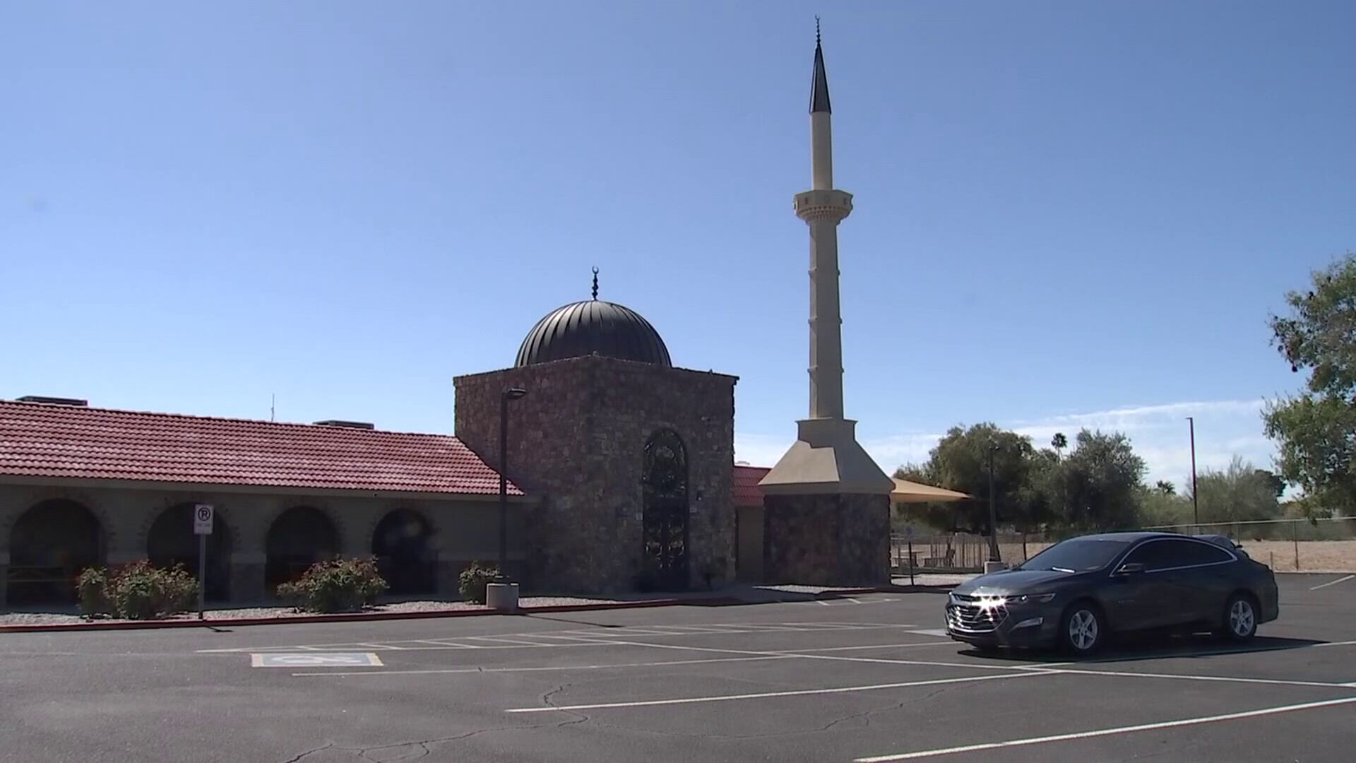 North Phoenix mosque targeted with paintball gun; suspect at large