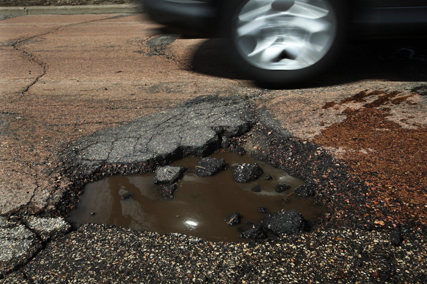 As St. Paul’s asphalt plant opens, so does pothole-patching season in ...