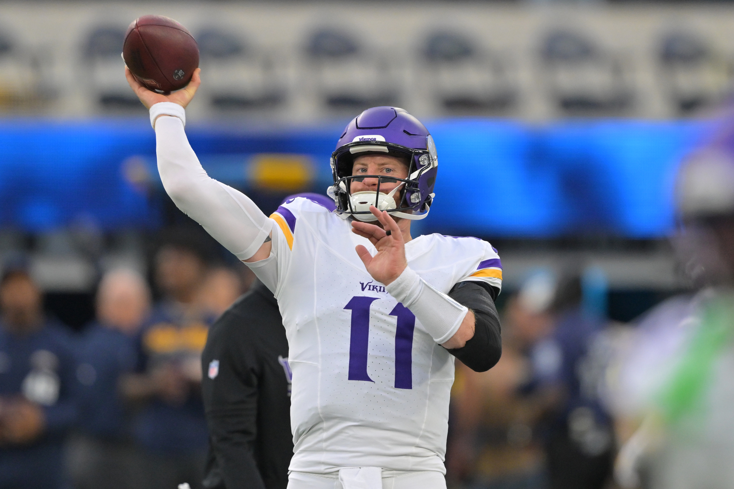 Jets could add 2 veteran QBs; Carson Wentz at top of list