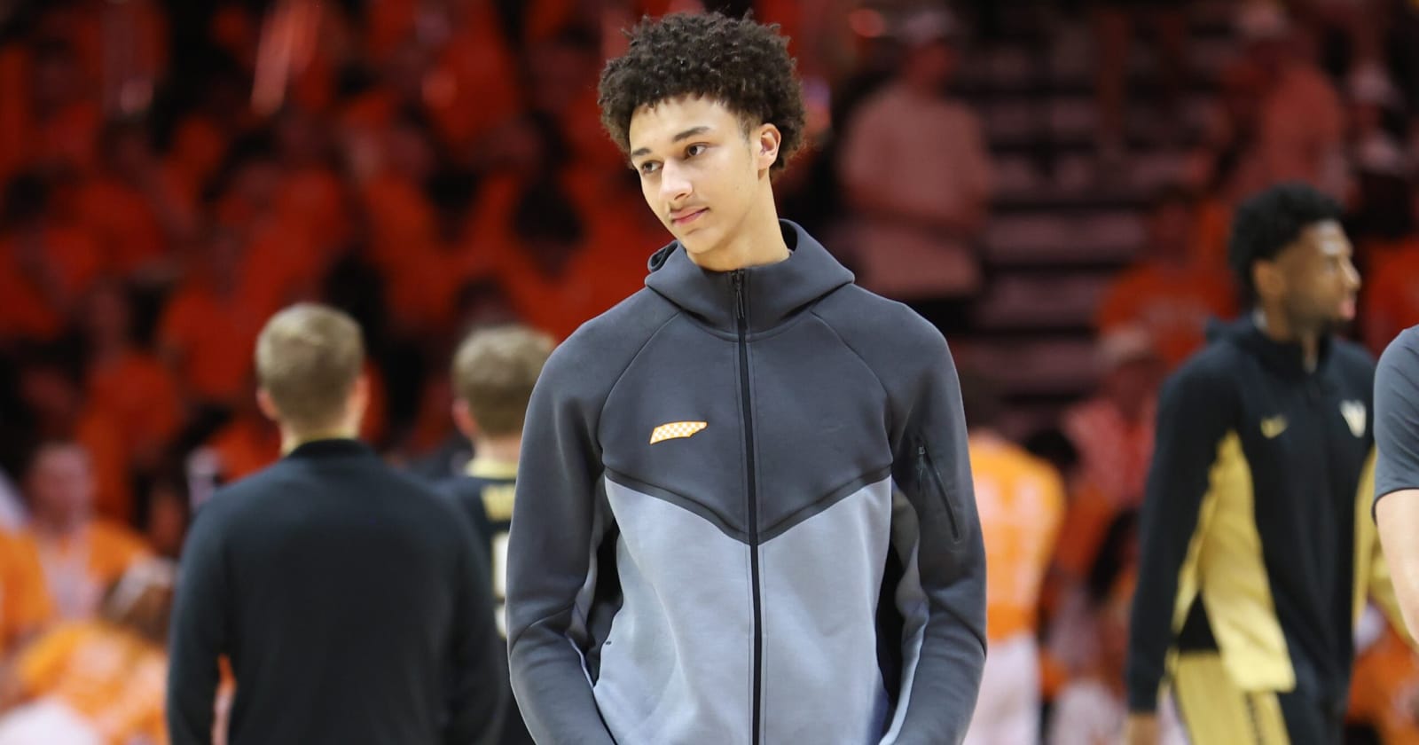 Rick Barnes says he expects Nate Ament to play for Tennessee basketball ...