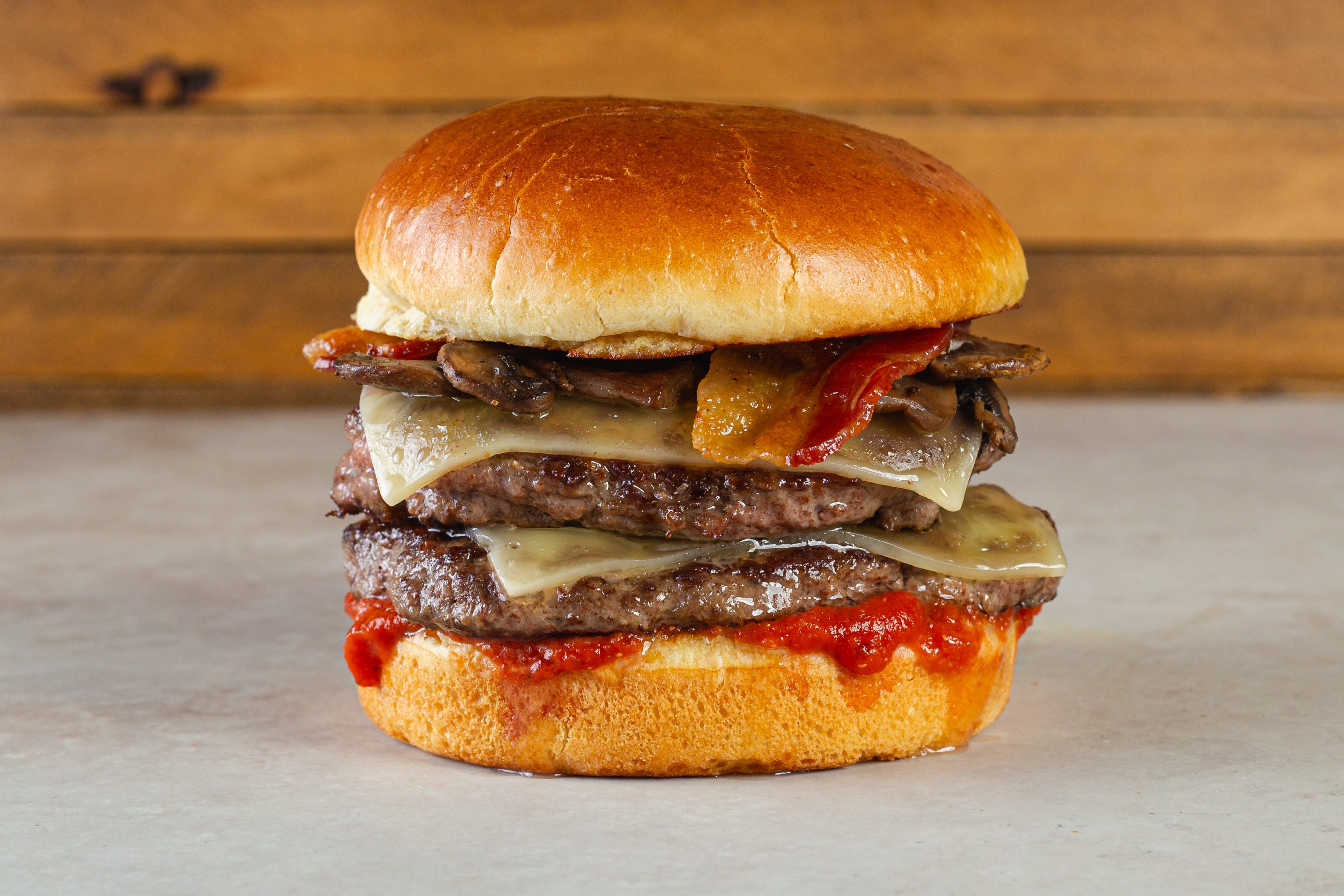 Celebrity-owned burger restaurant Wahlburgers opens Sarasota location