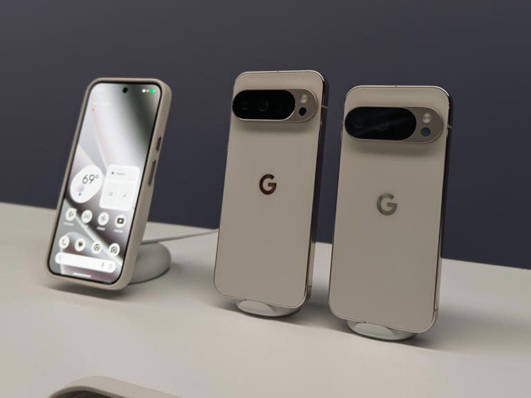 Galaxy S26 vs. Pixel 10 vs. OnePlus 15: Which Android flagship actually ...