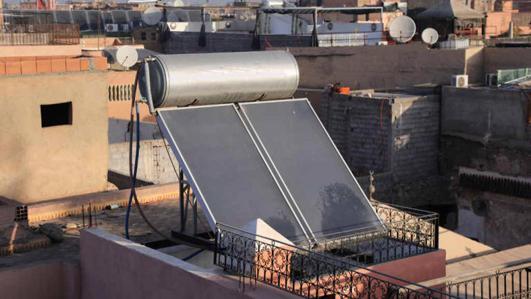 Tata Power-Salesforce want to install solar power units on 25 crore ...