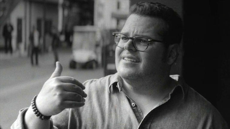 Josh Gad had one condition to appear in Marvel's Wonder Man series