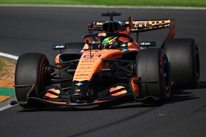 Piastri out of Australian GP after crash on way to grid