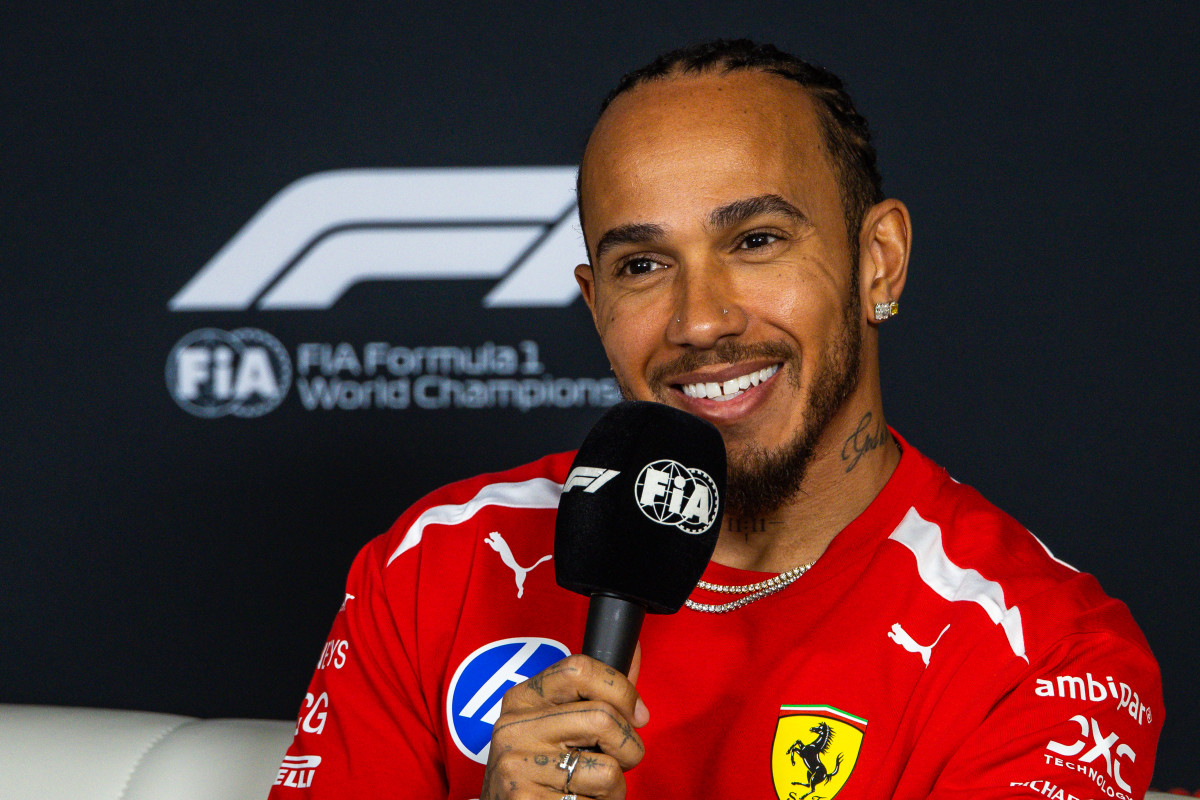Lewis Hamilton makes Formula 1 history at Australian GP