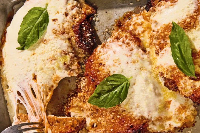 This recipe for chicken vodka parm is so good, it’s epic