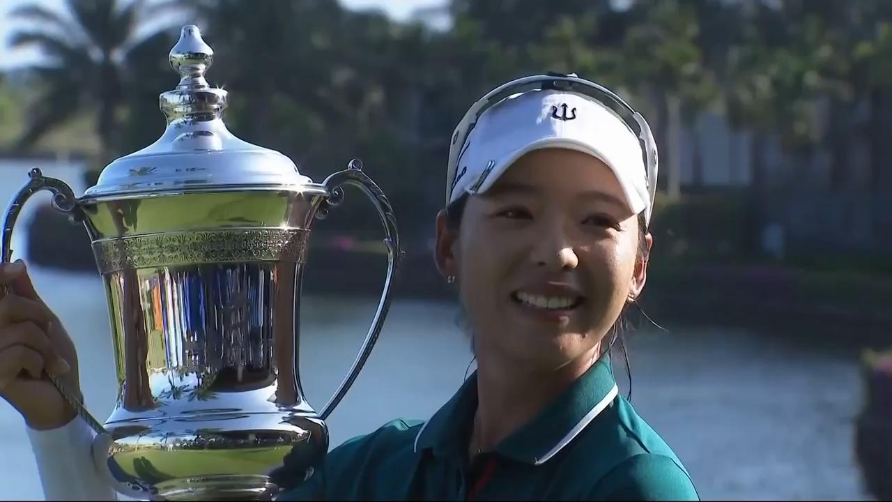 Mi Hyang Lee wins Blue Bay LPGA after dramatic finish