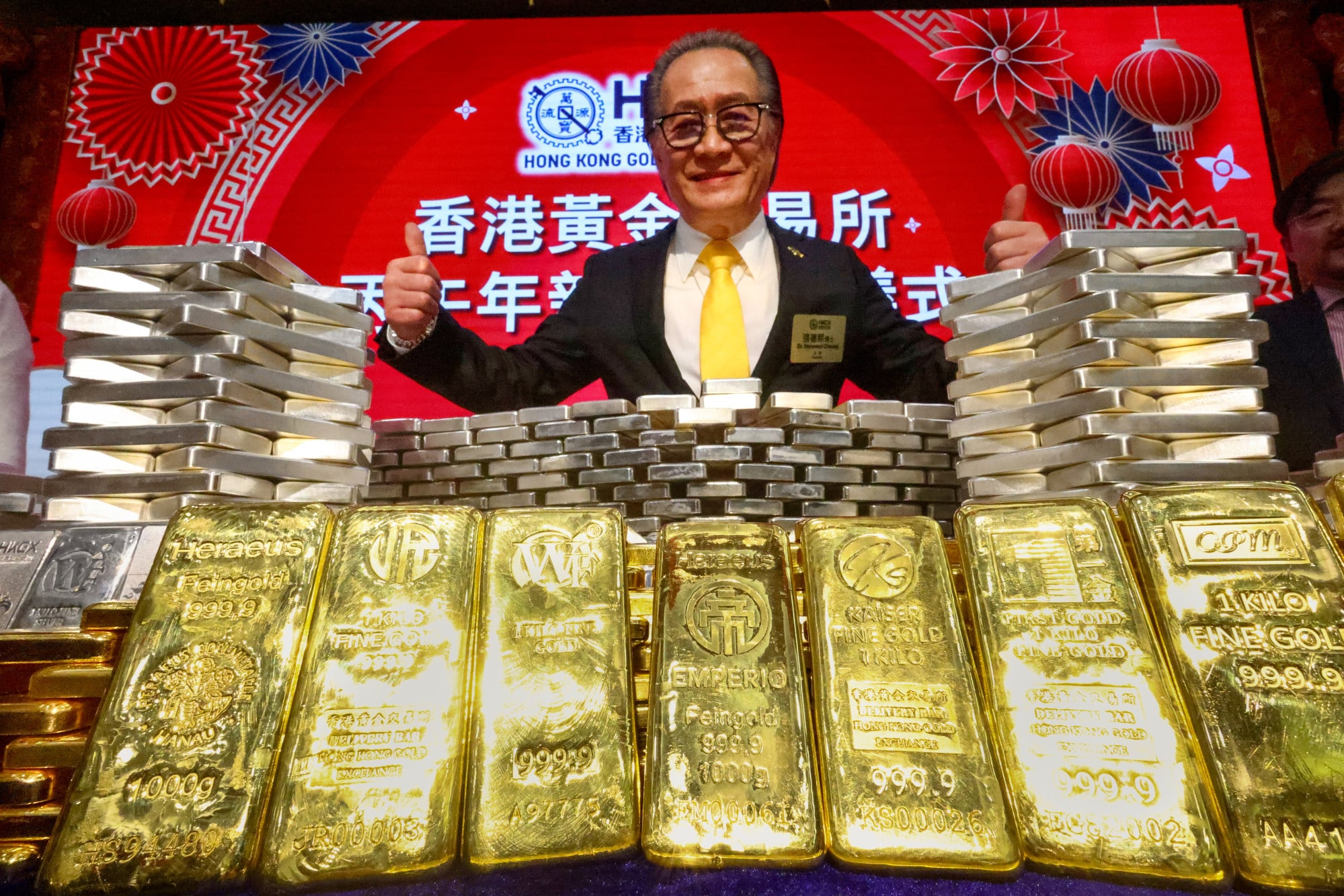 Hong Kong, Singapore square off in race to become world’s gold trading hub