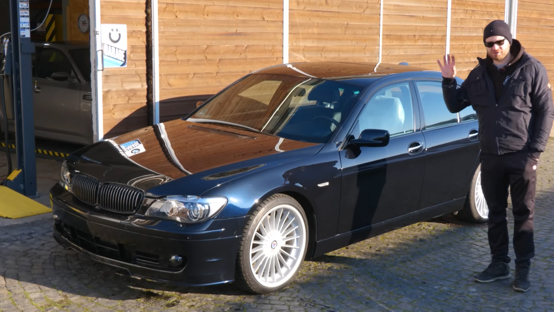Restored Alpina B7 reveals stunning new paint finish