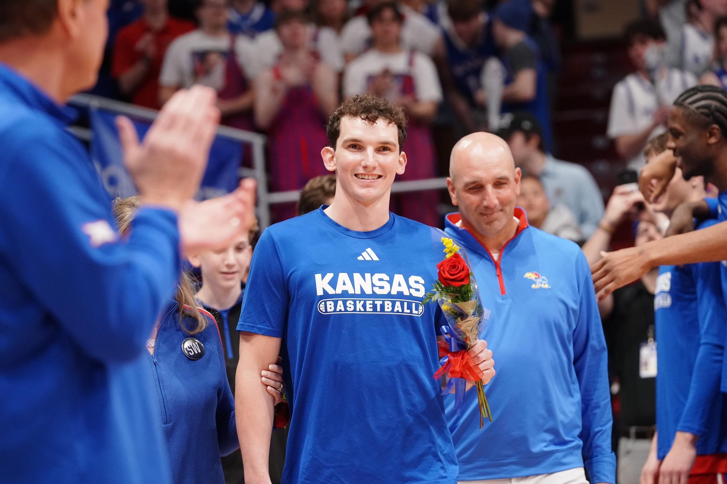 Kansas walk-on celebrates 3-pointer with epic celebration