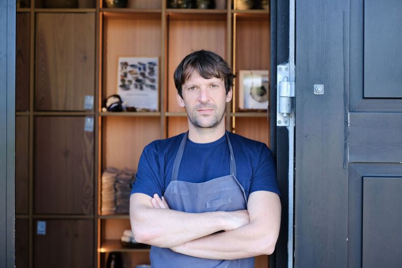 World-famous Noma chef, about to start $1,500-a-plate residency in LA ...