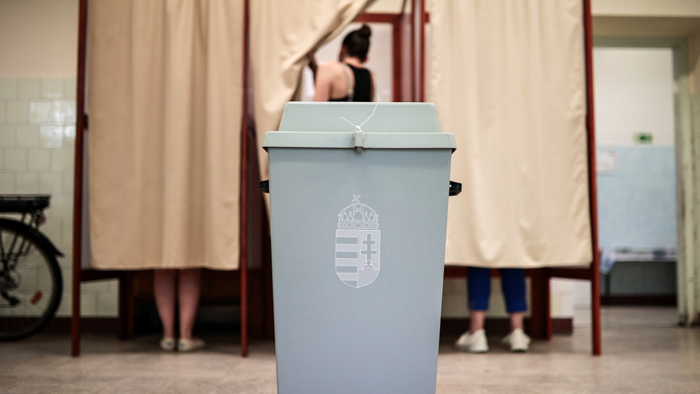 Az orosz nagykövetség tagadja, hogy hírszerzők érkeztek Budapestre a ...