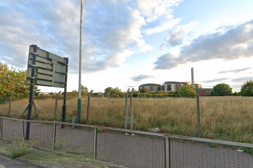 Plans to build 972 homes at Romford ice rink site