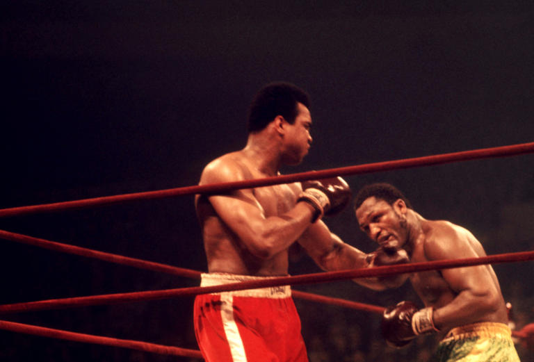55 years ago today, Muhammad Ali met Joe Frazier in the 'Fight of the ...