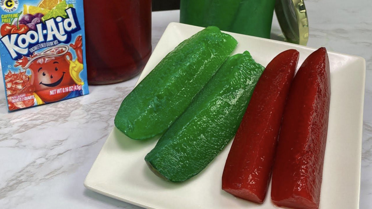 20 foods that make pineapple on pizza look normal