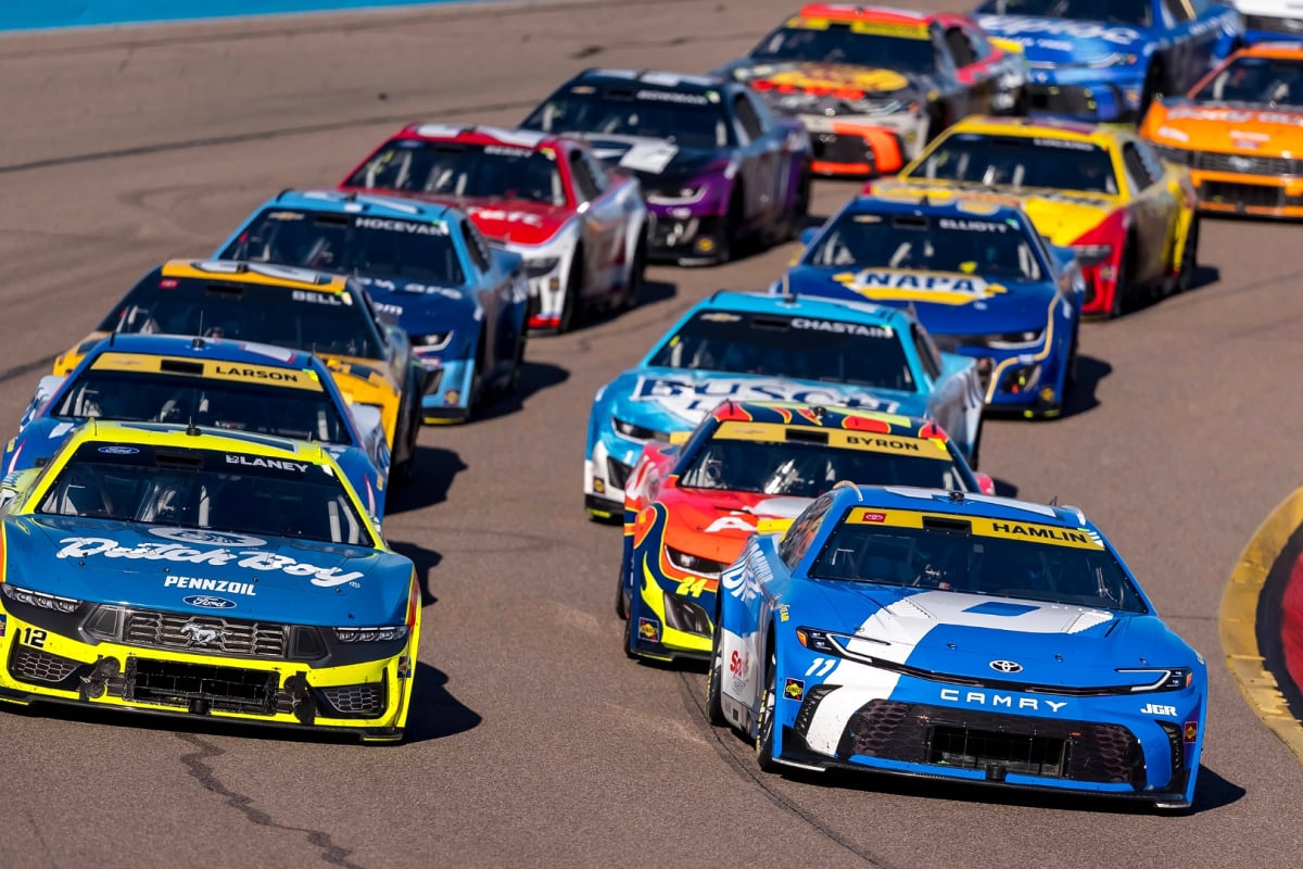 NASCAR race today: Phoenix - Cup Series start times, schedule, TV ...