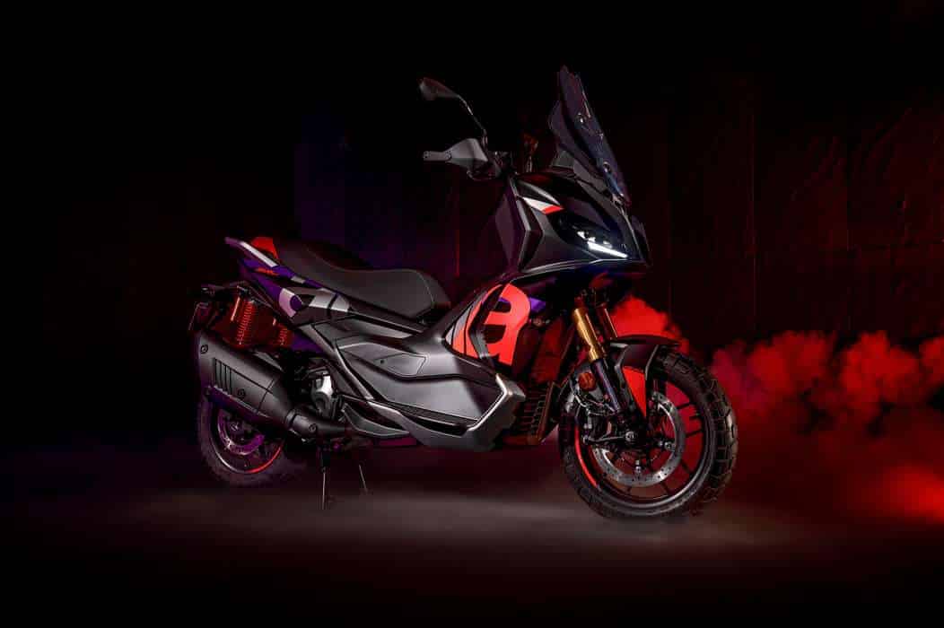 Aprilia SR GT 400: prezzo, caratteristiche e prebooking del nuovo ...
