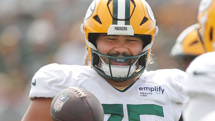 Grading Packers’ re-signing of Sean Rhyan