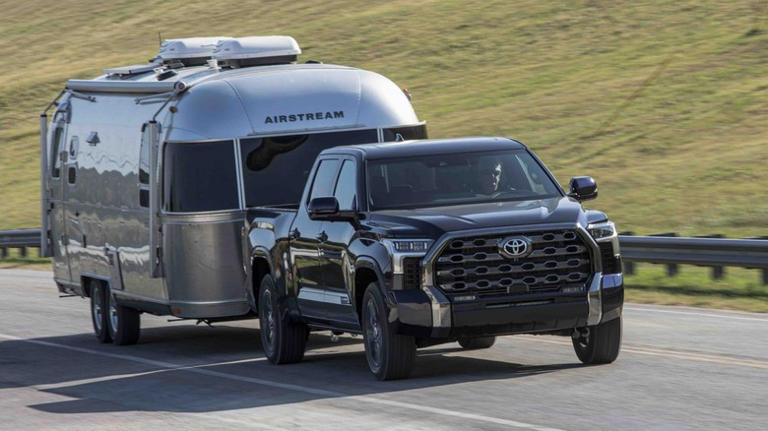 These are the 2026 pickup trucks that can tow the most