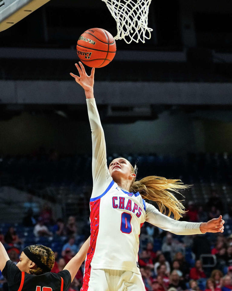 Westlake vs Lancaster girls basketball photos: Best moments of 2026 UIL ...