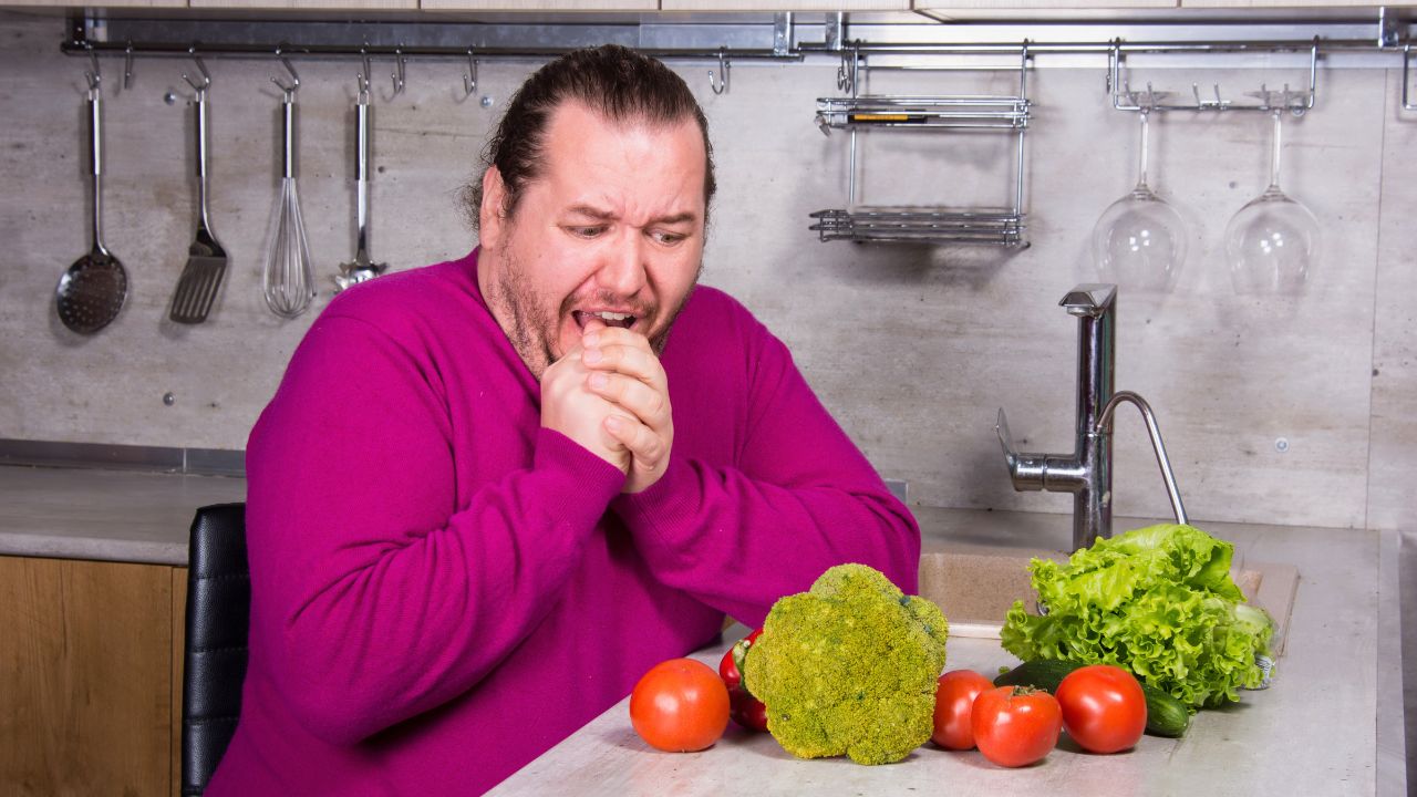 I'm a 230lb laborer. My wife fed me like a fashion model and called me ...