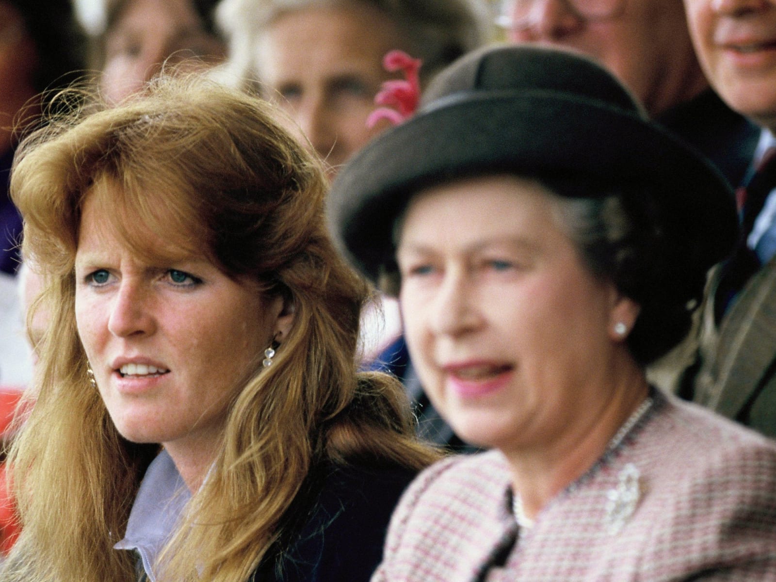Sarah Ferguson 'shamelessly took advantage' of Queen Elizabeth II ...