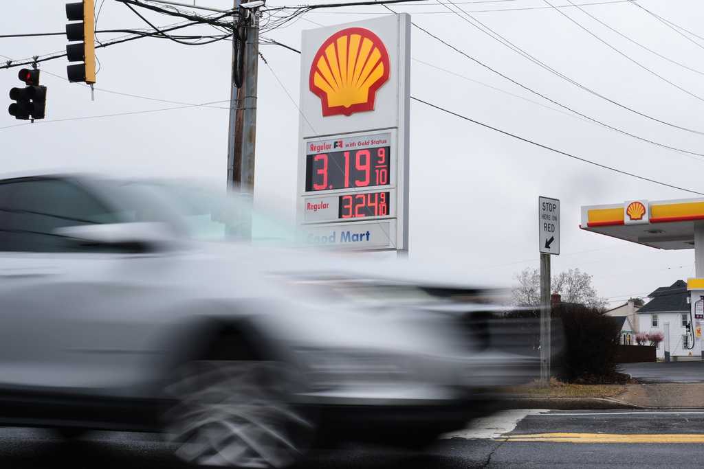 Crude oil prices surpass $100 a barrel as the Iran war impedes ...