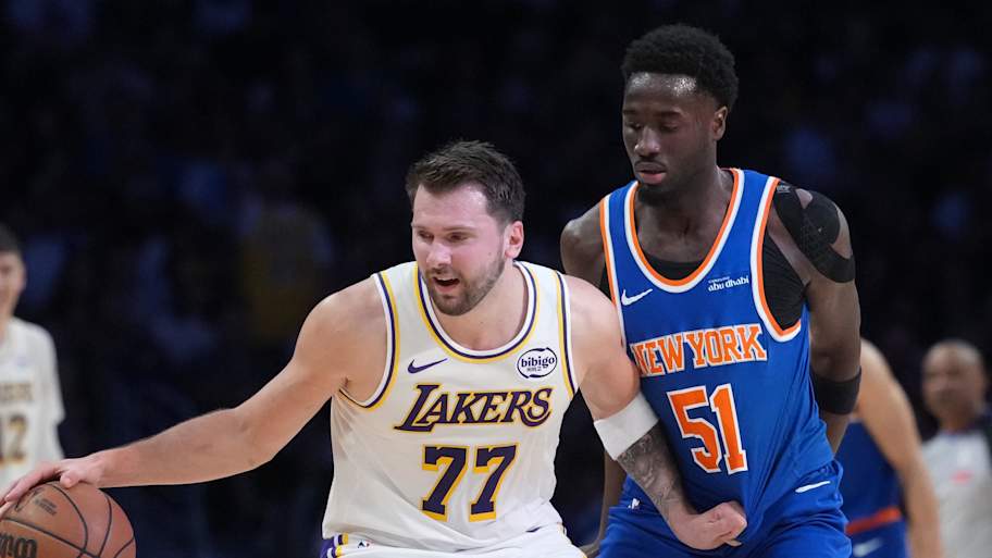 Knicks lose to Lakers after poor third quarter performance