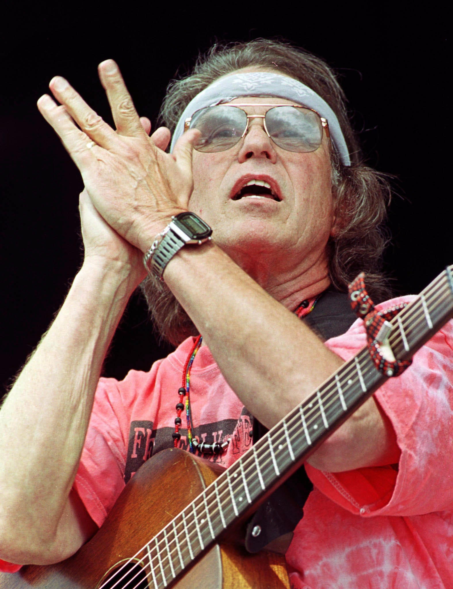 Country Joe McDonald, Woodstock legend with an anti-war hit, dies at 84