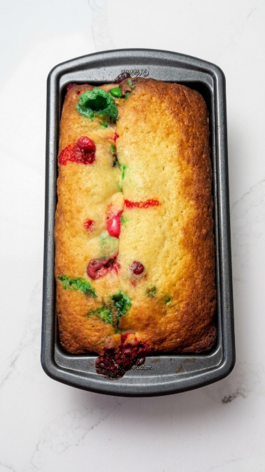 This sugar red green cookie loaf will steal the show