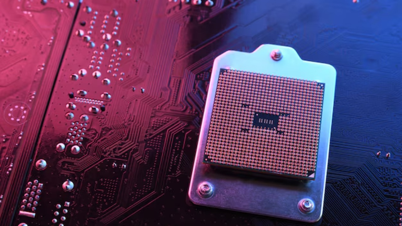 Noise-powered chips use heat for computing and can crush classic power ...