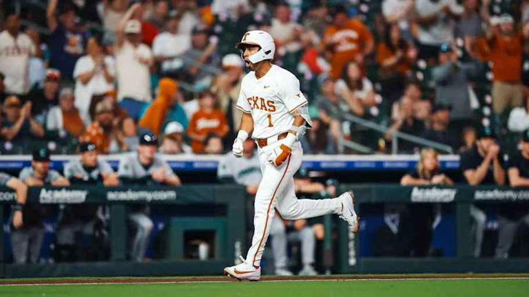 No. 2 Texas sweeps Red River series against No. 8 Oklahoma: Longhorns ...