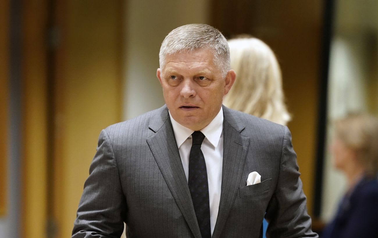 Taking over baton from Hungary: Fico threatens to block massive EU loan ...