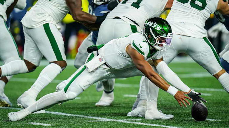 Jets predicted to land dream QB target to replace Justin Fields