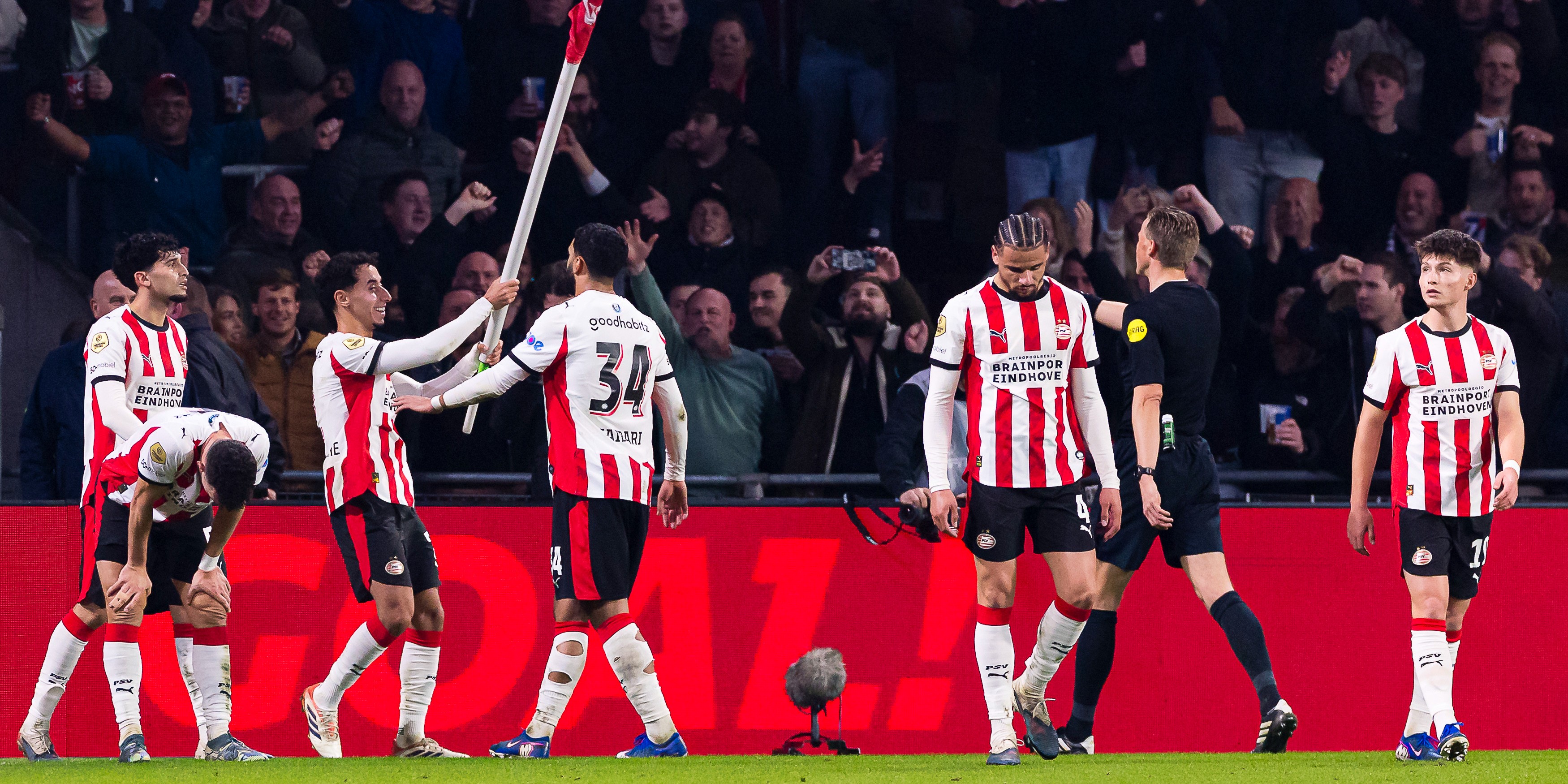 'Andere euforie' bij PSV na kampioenschap: 'Oh ja, we zijn kampioen ...