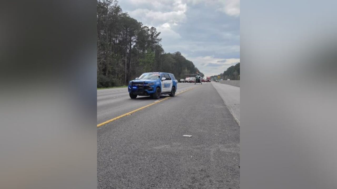 I-12 eastbound reopened at Satsuma exit after crash involving ...
