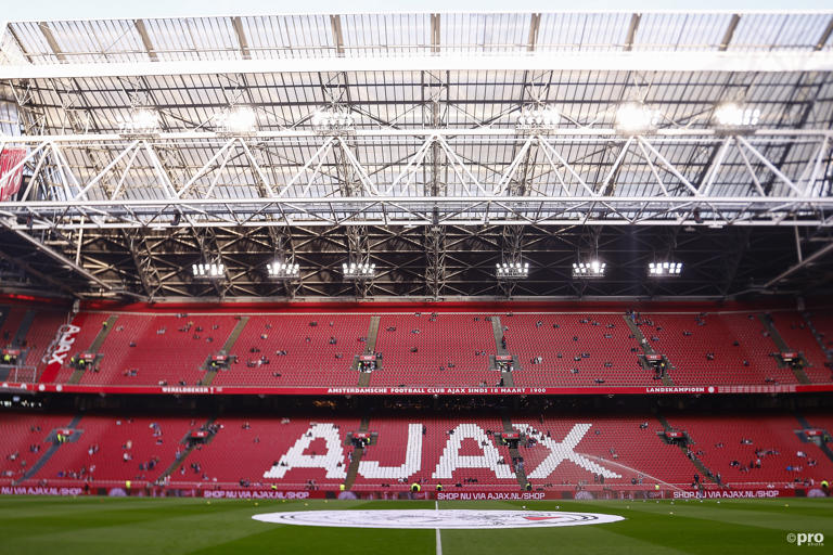 Buitenspel: concertreeks Harry Styles laat doek van Cruijff langs ArenA ...