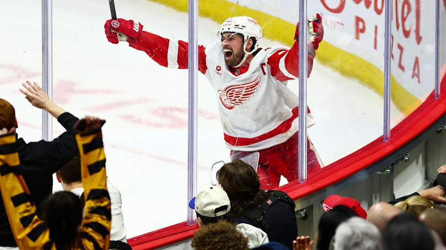 Dylan Larkin injury update a relief for Red Wings