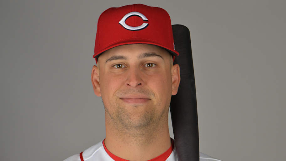 Reds' Nathaniel Lowe hits emotional home run on day his mother passed away