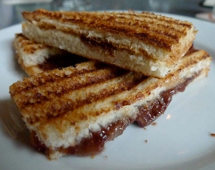 30 people share their favorite weird food combos
