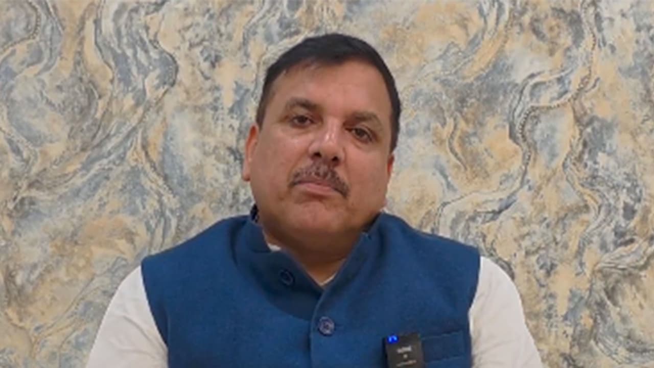 Sanjay Singh slams Centre over LPG price hike, alleges 'fire of inflation'