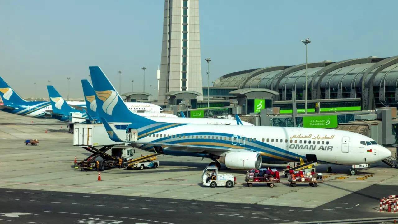 Air travel shock: Oman Air cancels multiple flights across key ...