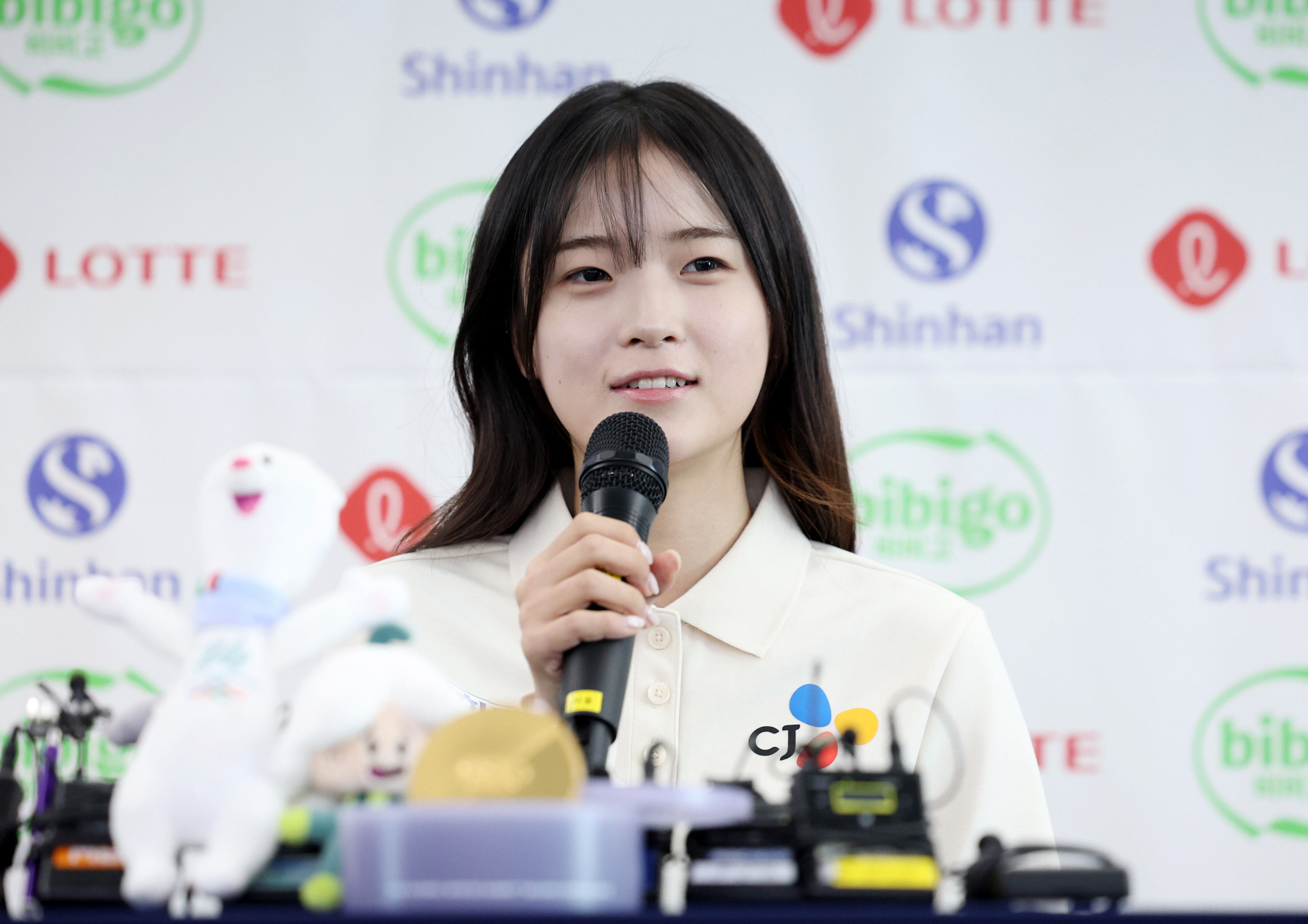 Olympic gold medalist Choi Ga-on to train in US after injury