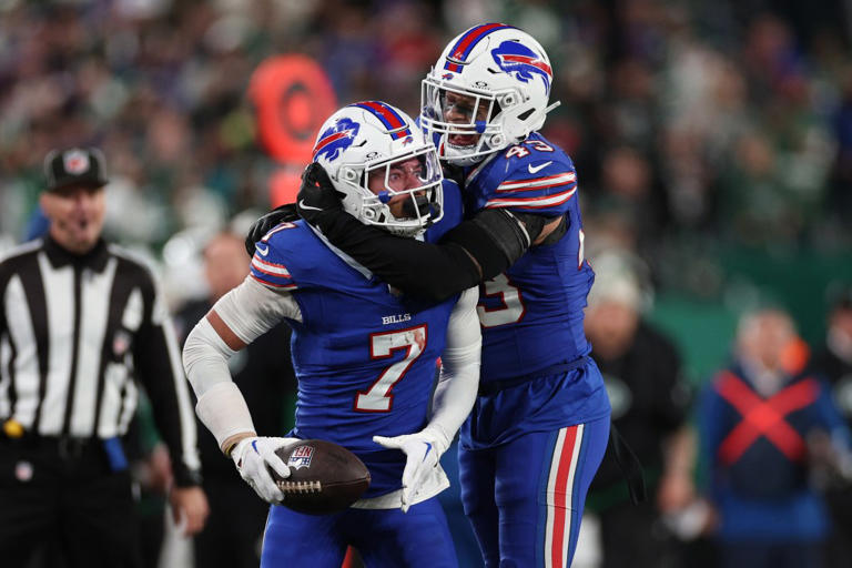 Bills trade cornerback Taron Johnson to Raiders after announcing they ...