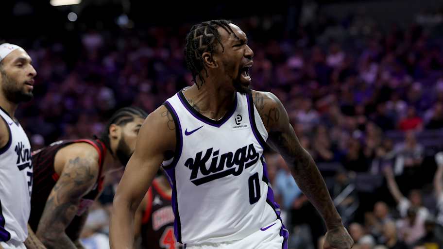 Kings have historic performance in win over Bulls
