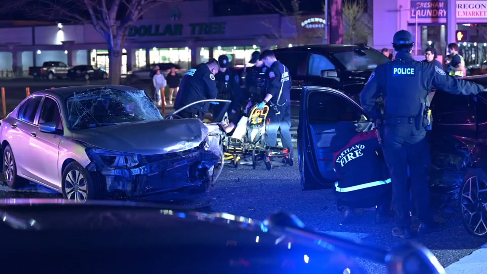 Injured driver faces DUII, assault charges after 3-car crash in Gresham